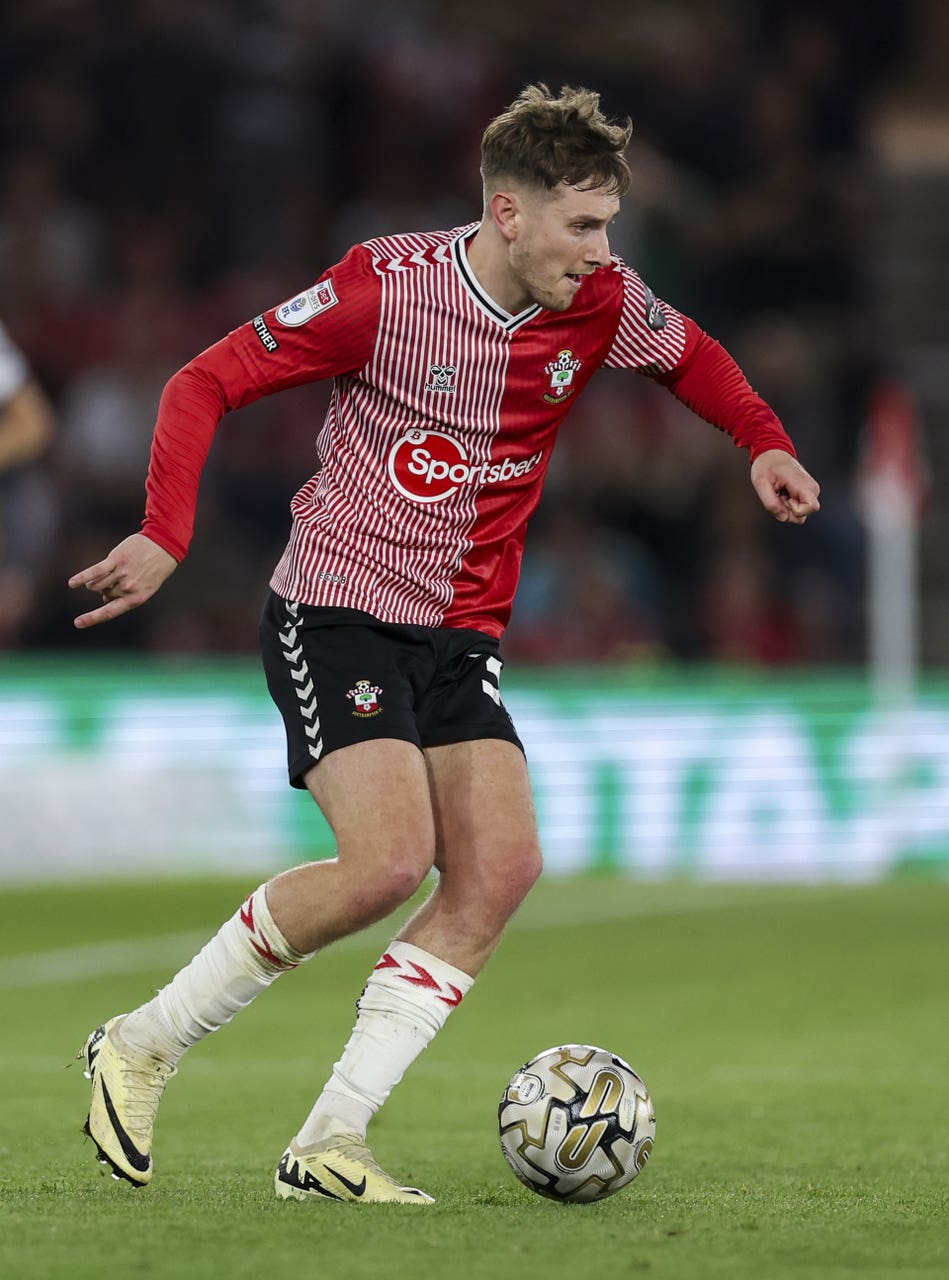 Chris Mepham believes David Brooks has rediscovered best form | Express ...