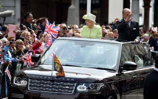 Queen's Bespoke state hearse was partly designed by Jaguar Land Rover ...
