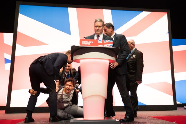 Man Arrested After Glitter Throwing Protest During Labour Leaders