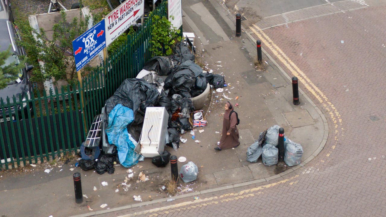 Agency refuse workers to join Birmingham bin strikers on picket lines ...