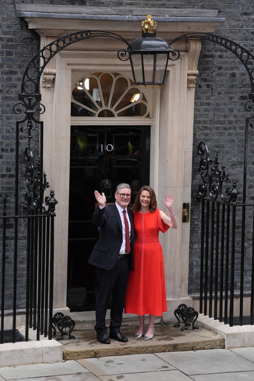 Live: Keir Starmer welcomes ‘the sunlight of hope’ after becoming Prime ...