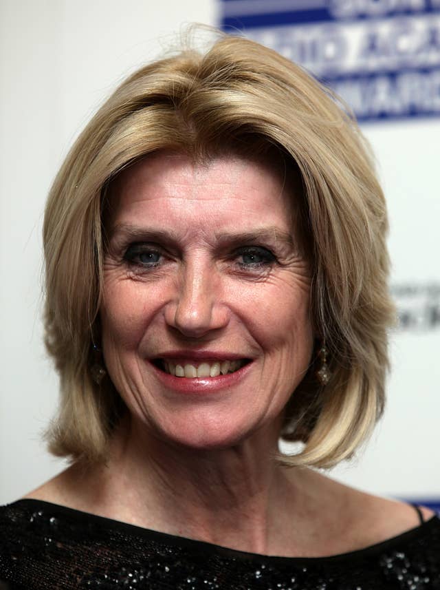 Met chief apologises to broadcaster Selina Scott amid her fury after mugging | The Bolton News