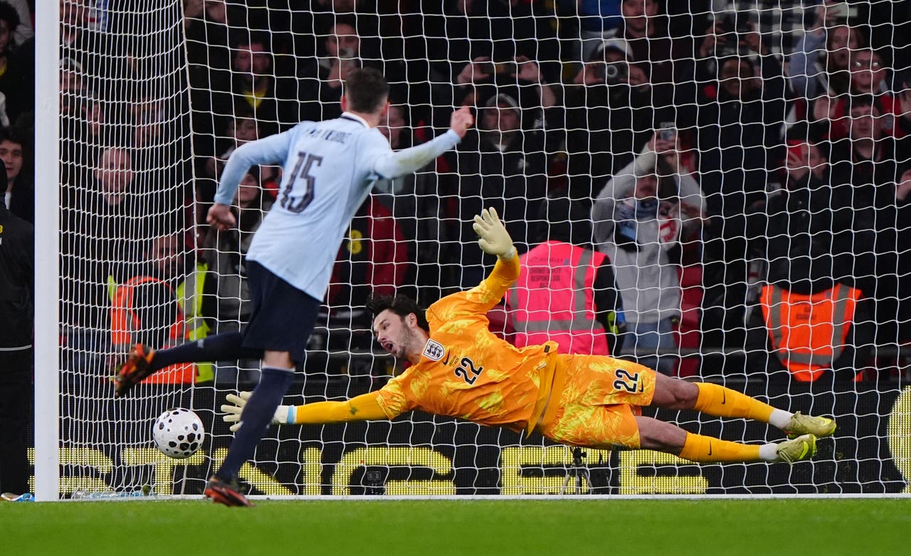Ben White booed, scores and concedes penalty as England held by Uruguay ...