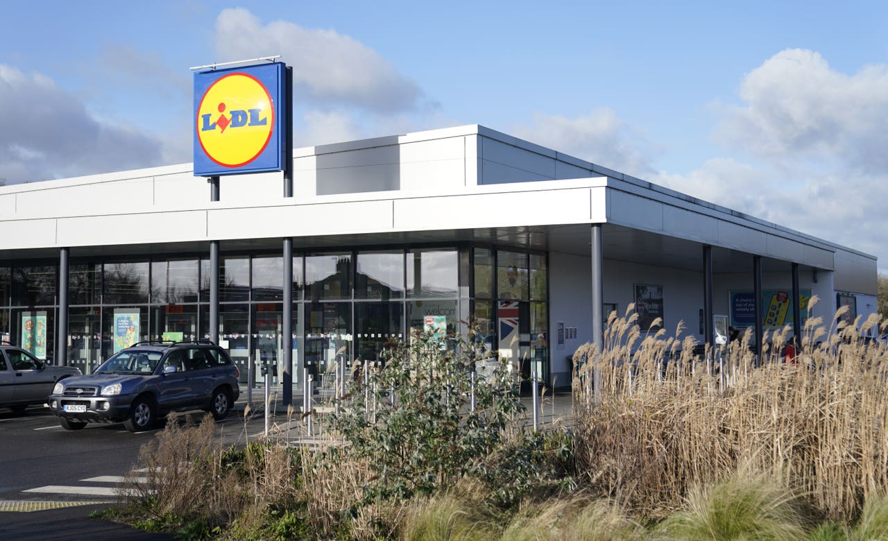 Lidl to open more than 50 stores creating close to 2,000 jobs | Ludlow ...