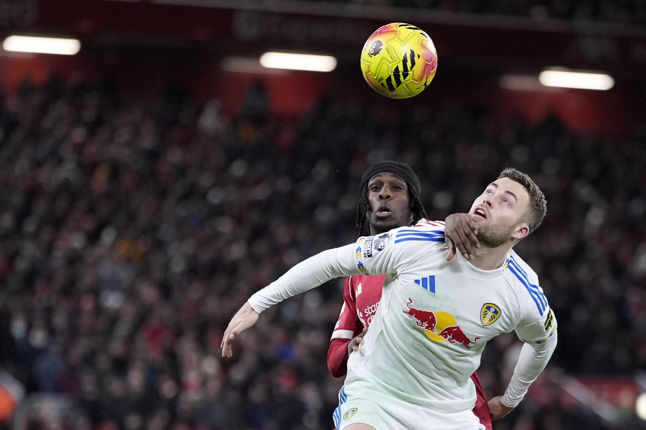 Liverpool winning run grinds to halt as stingy Leeds force stalemate at ...