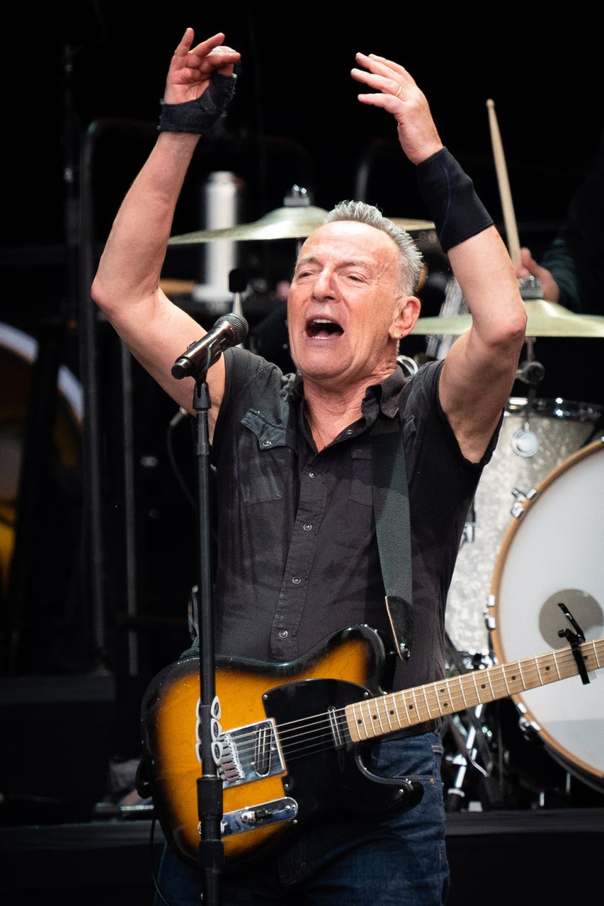 Bruce Springsteen still The Boss despite downpours at Hyde Park gig ...