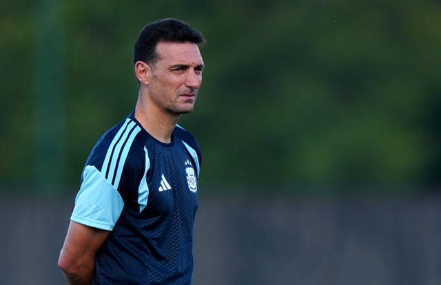 Lionel Messi eyeing World Cup goalscoring record when Argentina face ...