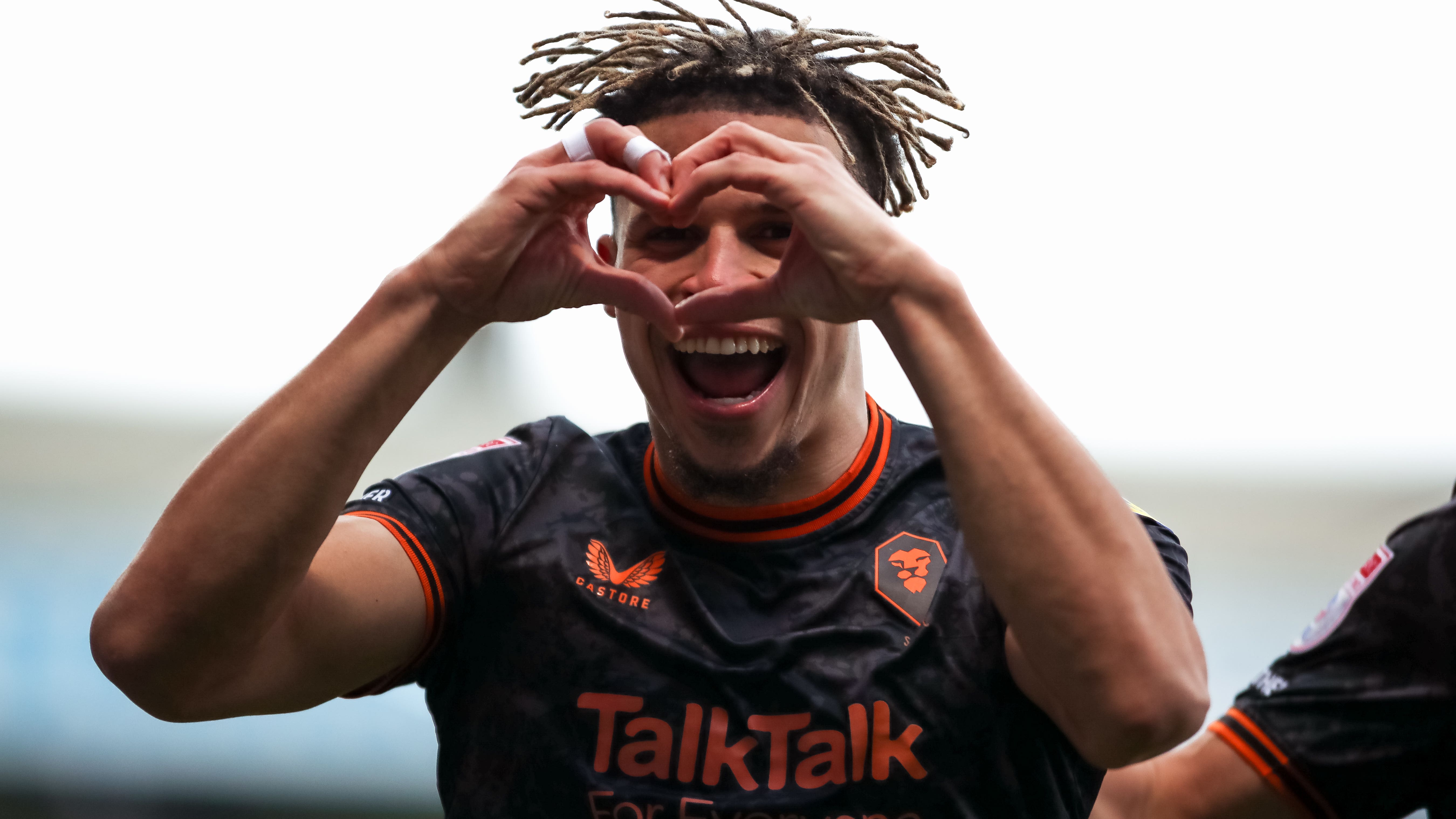 Debutant Theo Vassell makes instant impression for Barrow | LiveScore