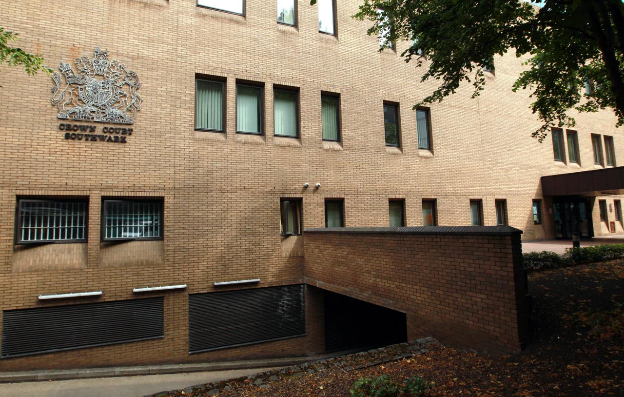 Jury retires in trial of police officers who Pava-sprayed and tasered ...