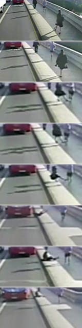 Putney Bridge jogger: Probe into woman knocked in front of bus closed ...