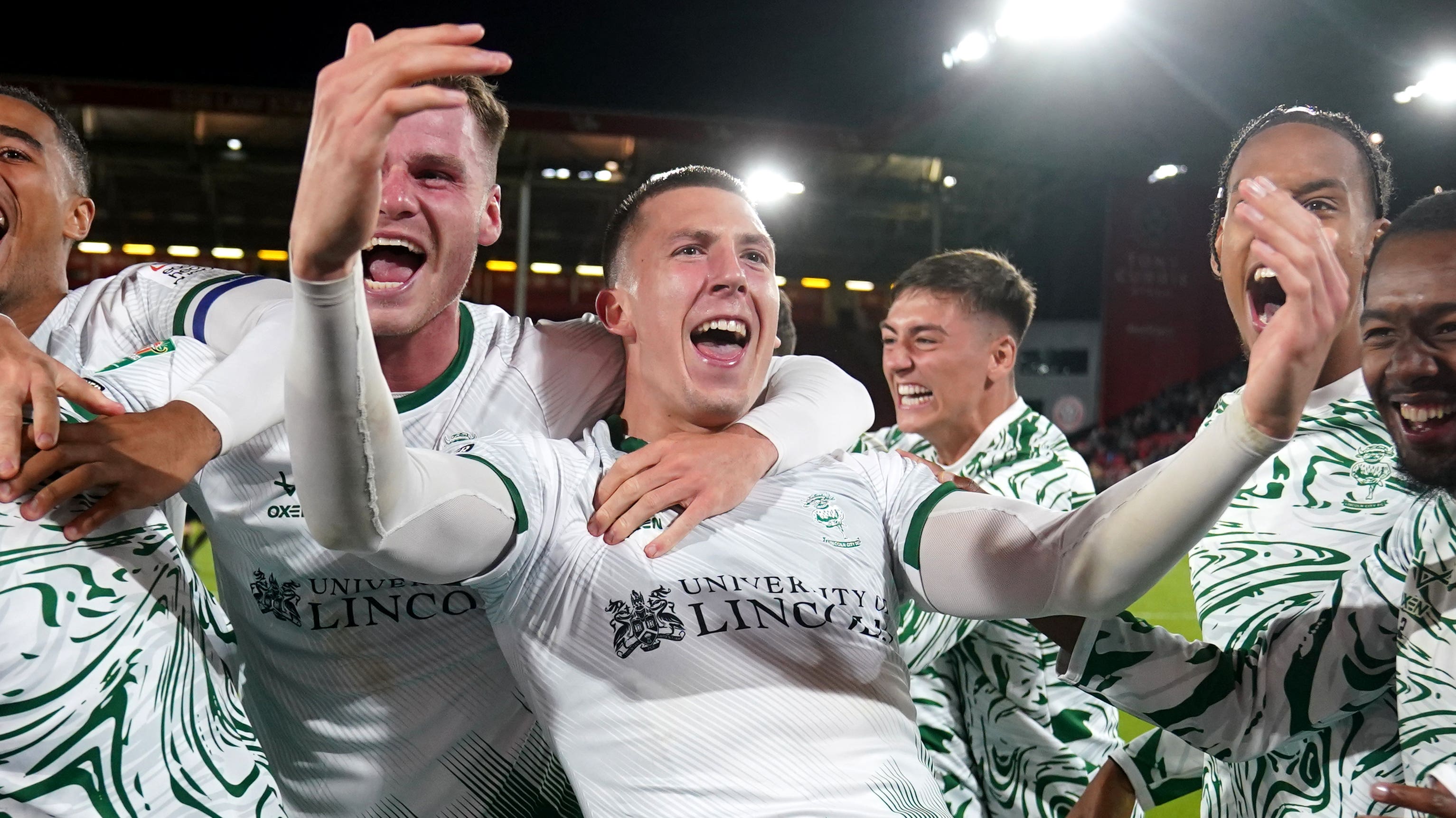 Alex Mitchell effort enough as Tom Shaw records first win in charge of ...