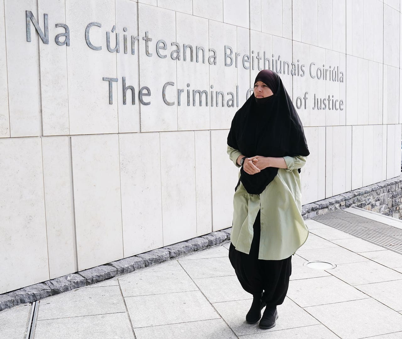 Former Irish soldier Lisa Smith led ‘totally anonymous’ life in Syria ...