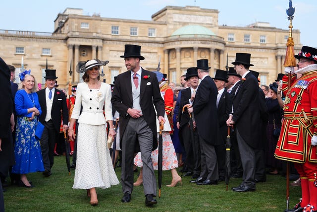 William tells Southport survivor ‘you’re so brave’ at garden party ...