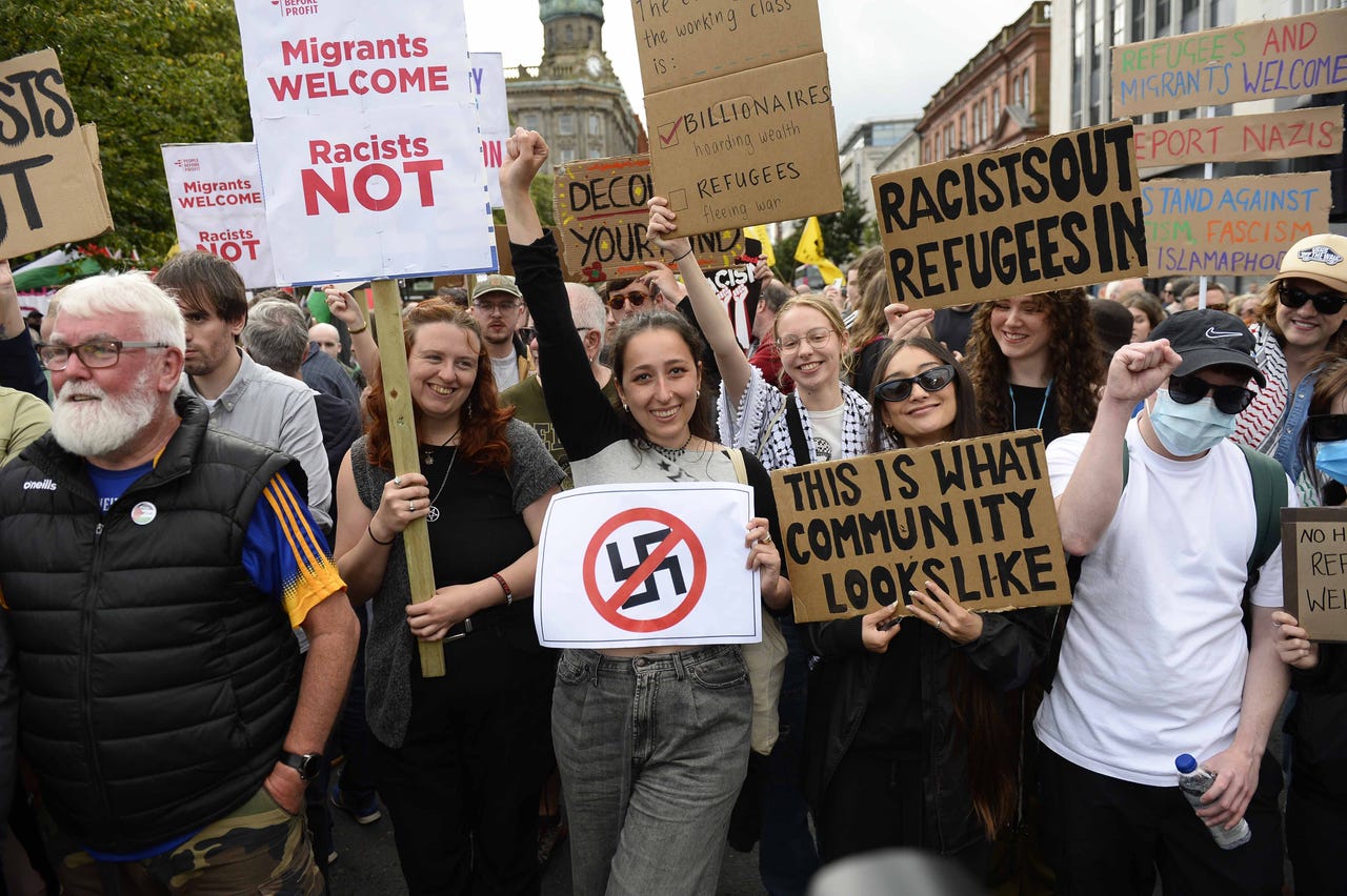 Anti-racism rally begins in Belfast after week of anti-immigration ...