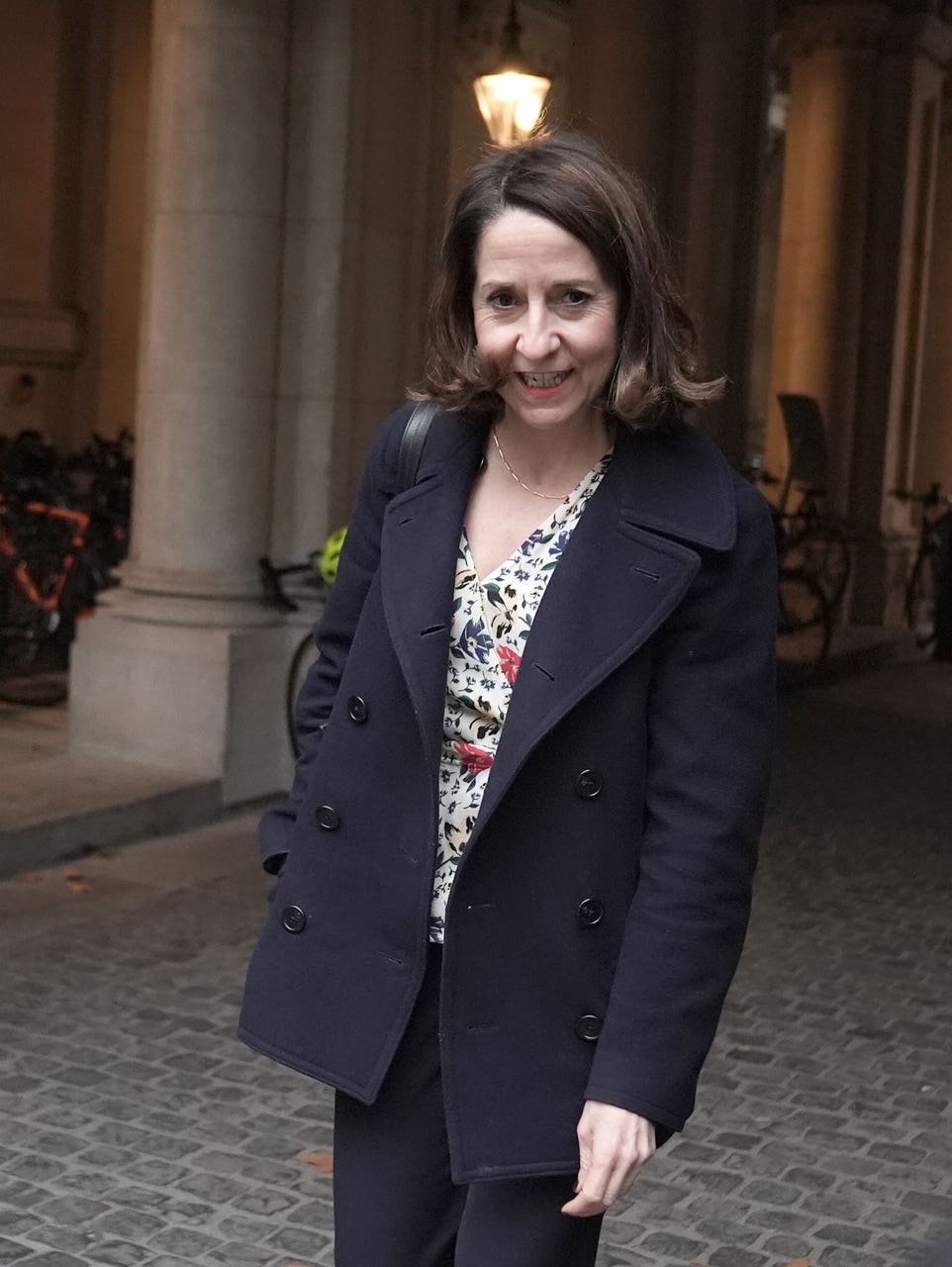 Social media ban for under-16s backed by Lords | Wisbech Standard