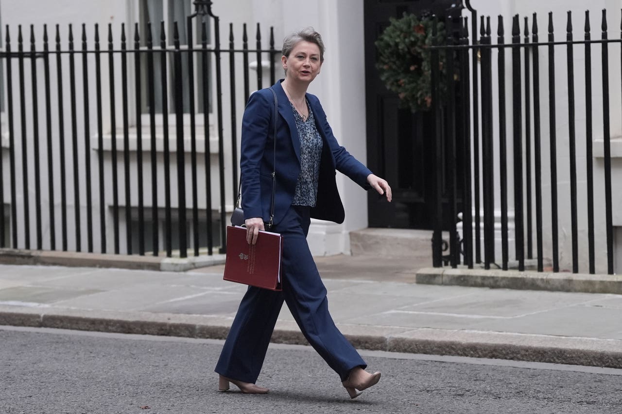 PM choosing words ‘wisely’ on Venezuela, says Cabinet minister ...