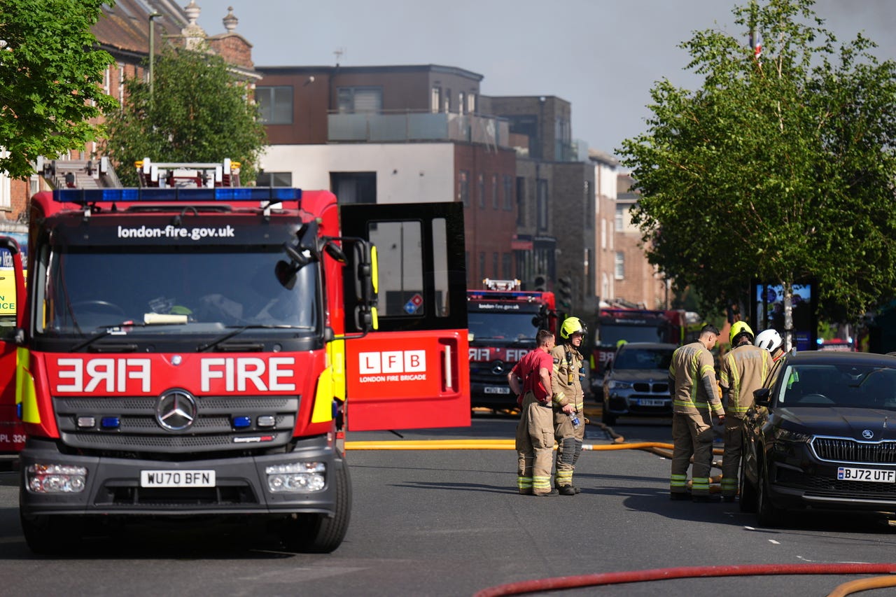 Firefighters tackle blaze at commercial property in Golders Green ...