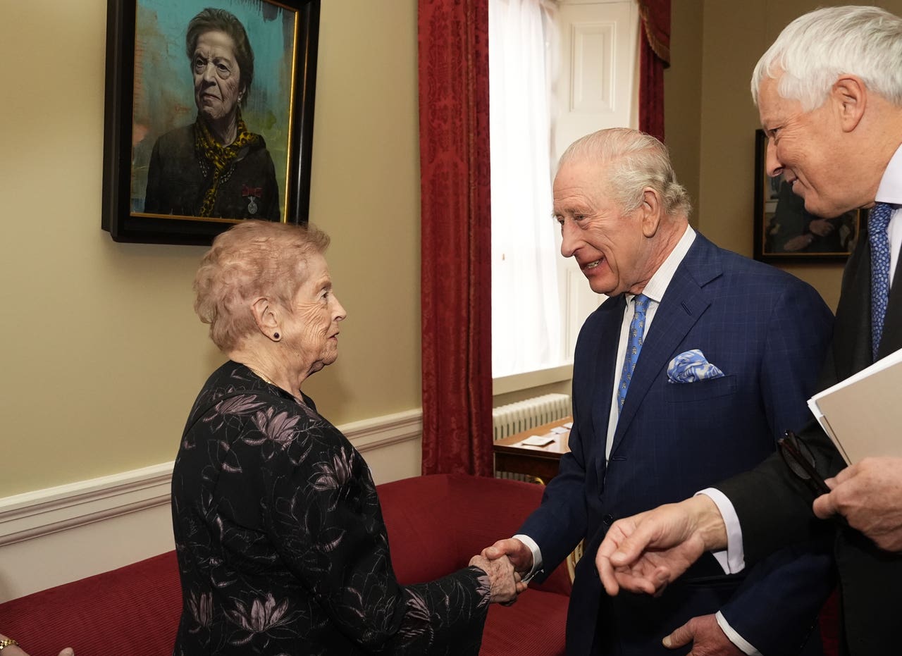 King and Queen meet Holocaust survivors on memorial day | York Press