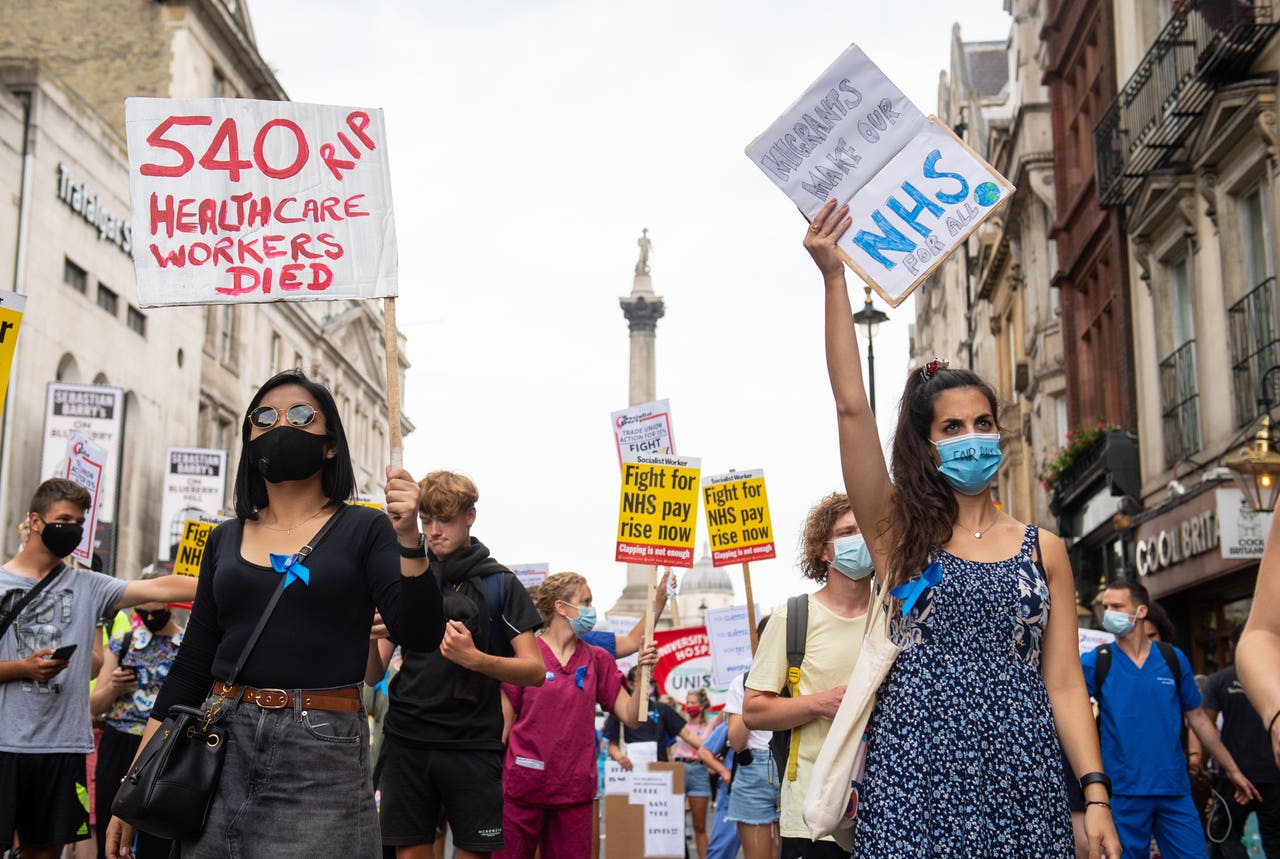 NHS workers demand pay rise after coronavirus leaves staff ‘on their ...