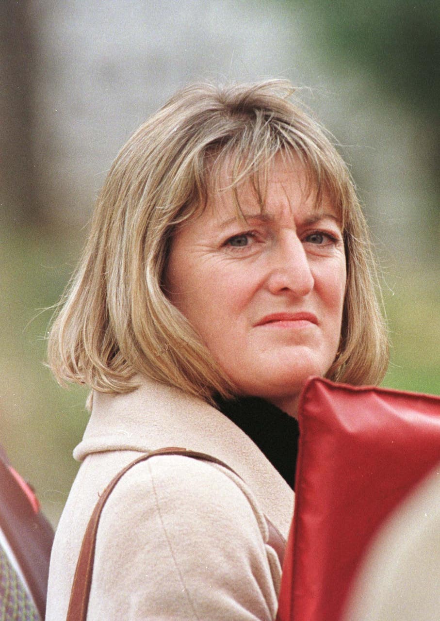 Diana’s team devoted time to ‘upstaging’ Charles, Irish officials told ...