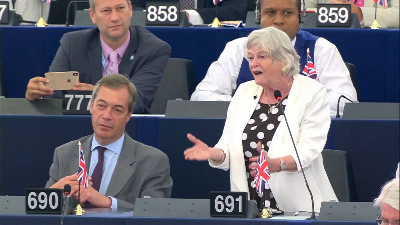 Nigel Farage ‘thought about women’ during 2010 plane crash | Greenock ...