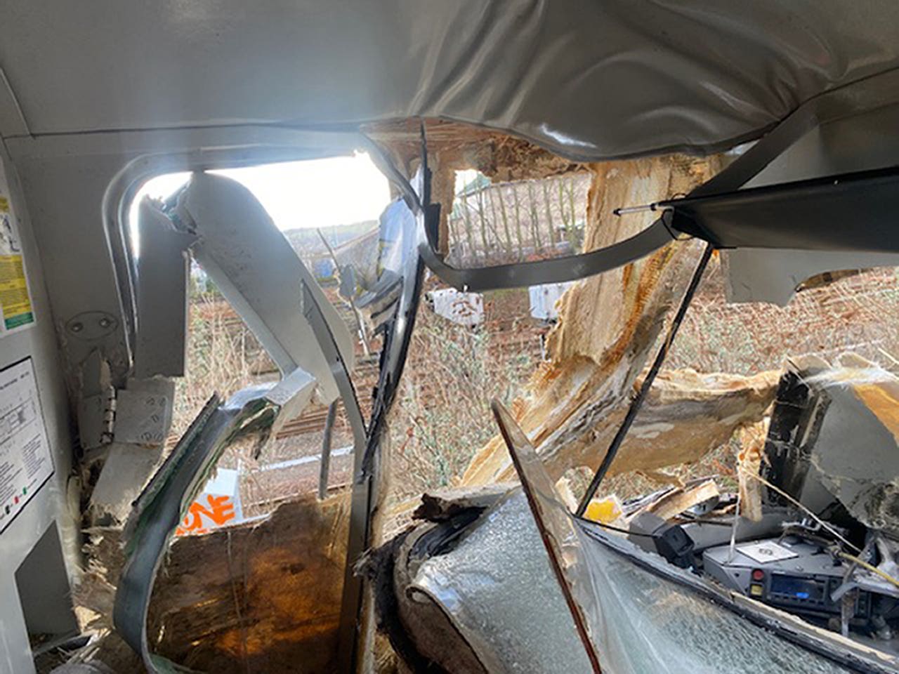 Warning about tree was not passed on to train driver before 84mph crash ...