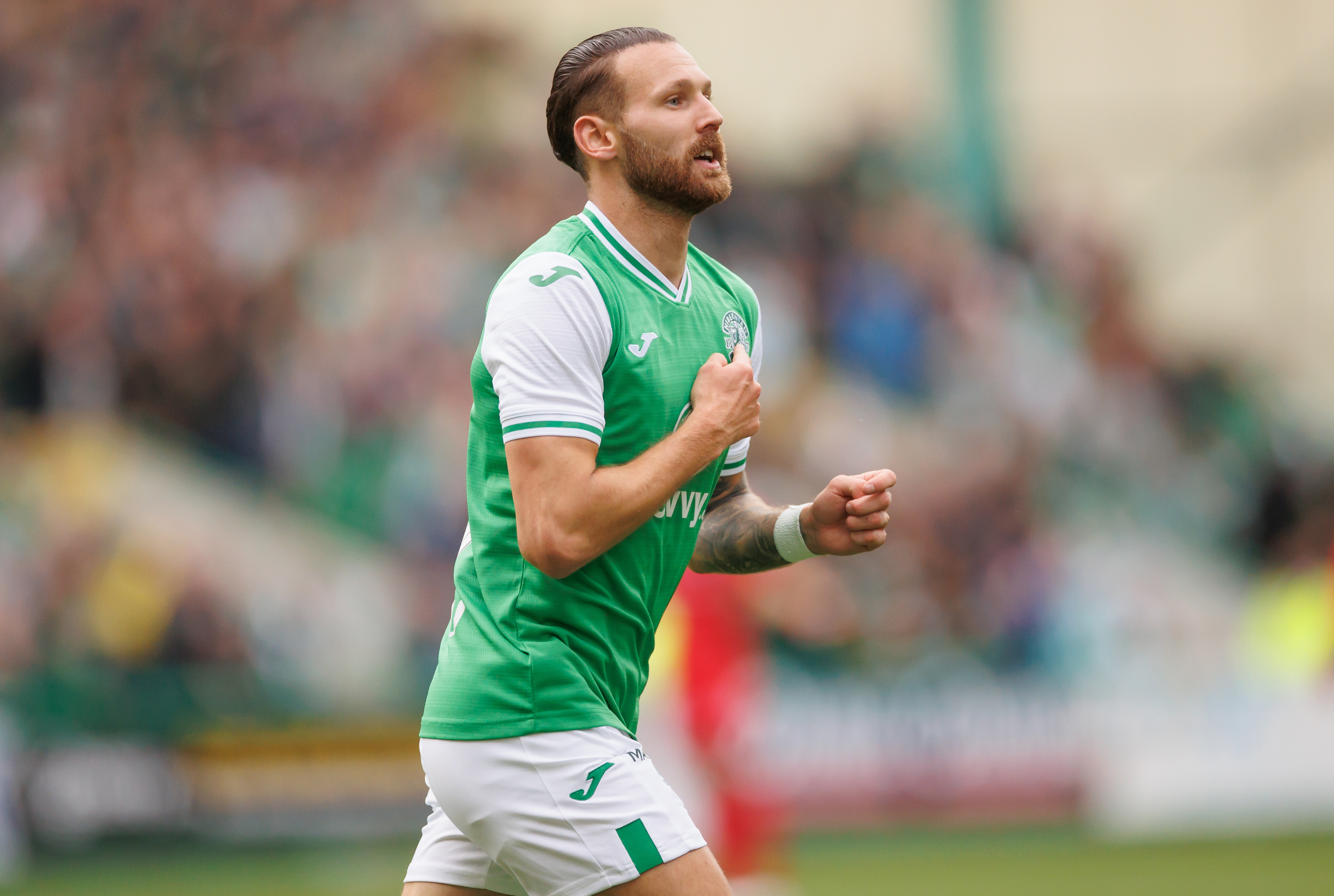 Livingston 0-1 Hibernian: Boyle fires Hibs to victory | LiveScore