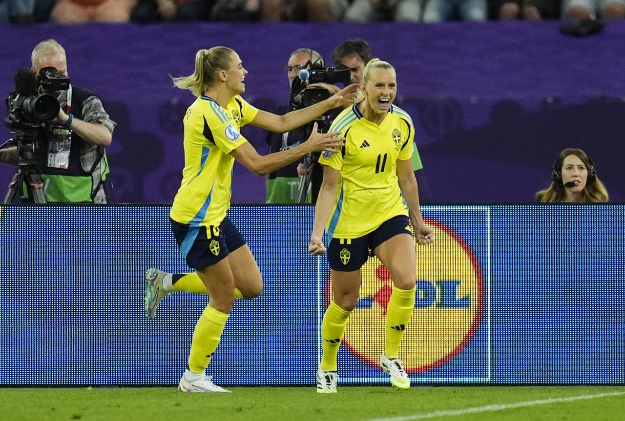 England into Euro 2025 semi-finals after nail-biting shootout win over ...