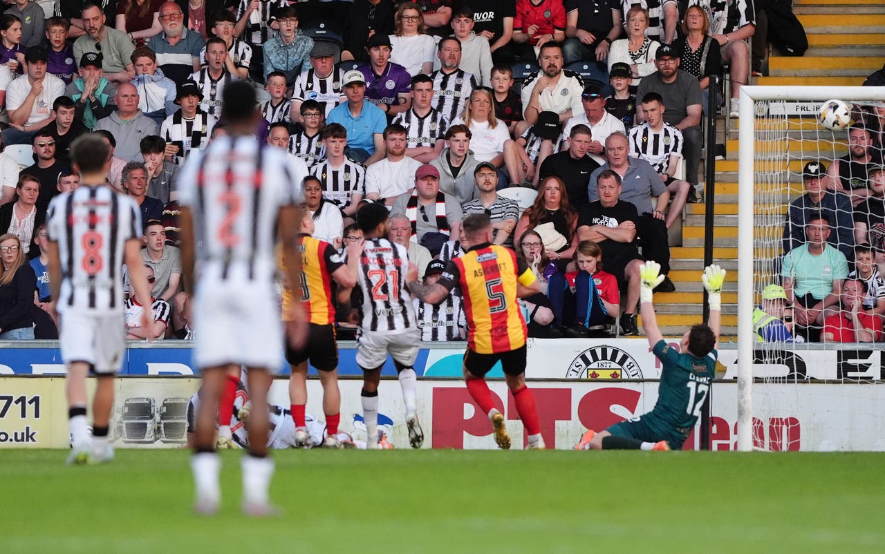 St Mirren retain William Hill Premiership status after beating Partick ...