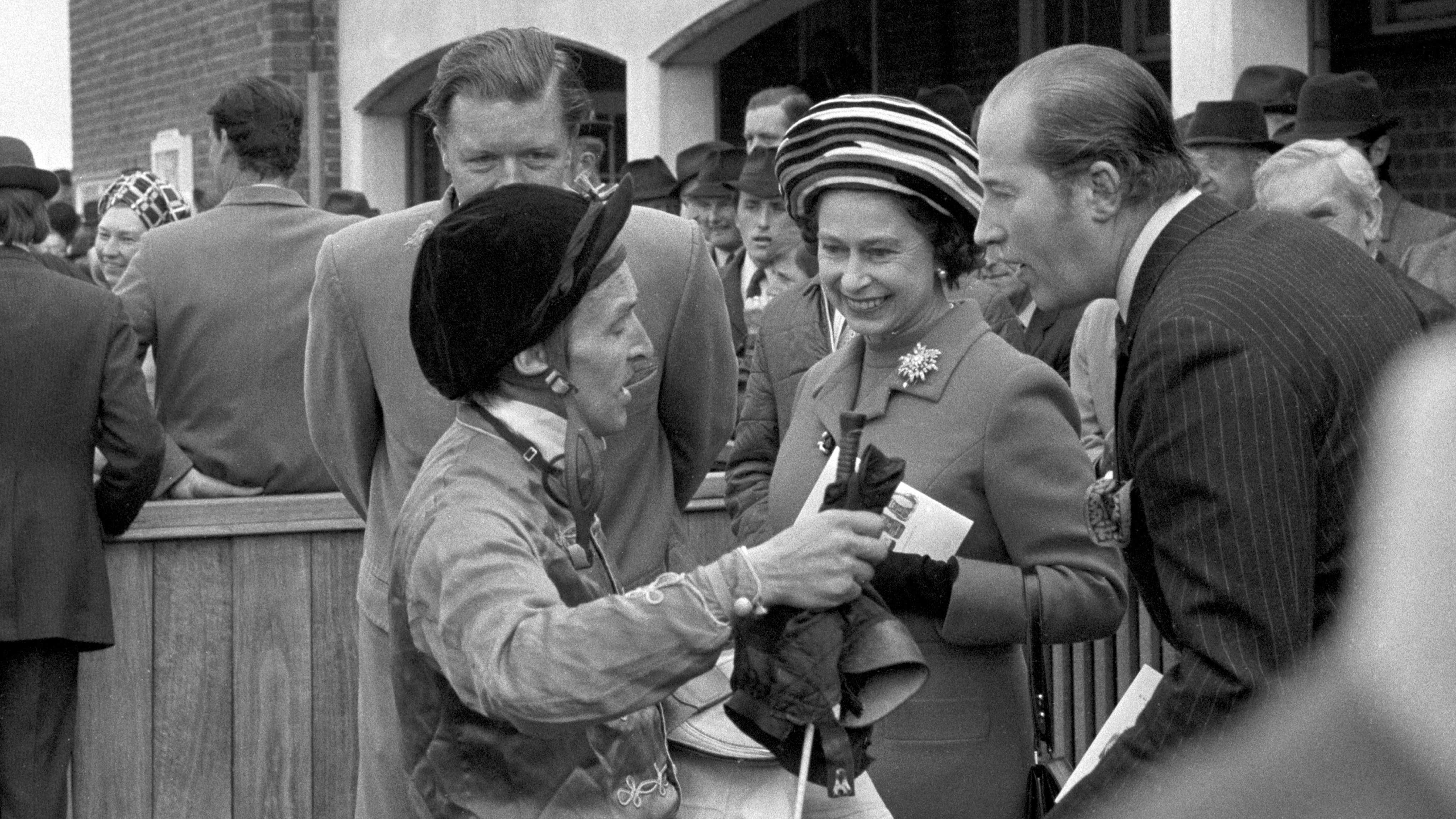 Obituary: ‘Smokin’ Joe was one of the greatest of all time