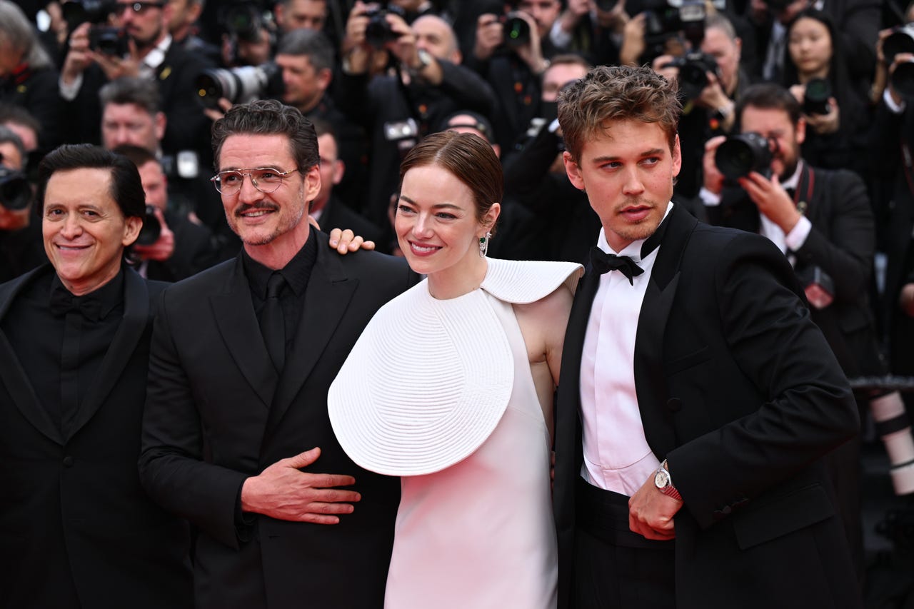 Emma Stone and Pedro Pascal pose on Cannes red carpet for Eddington ...