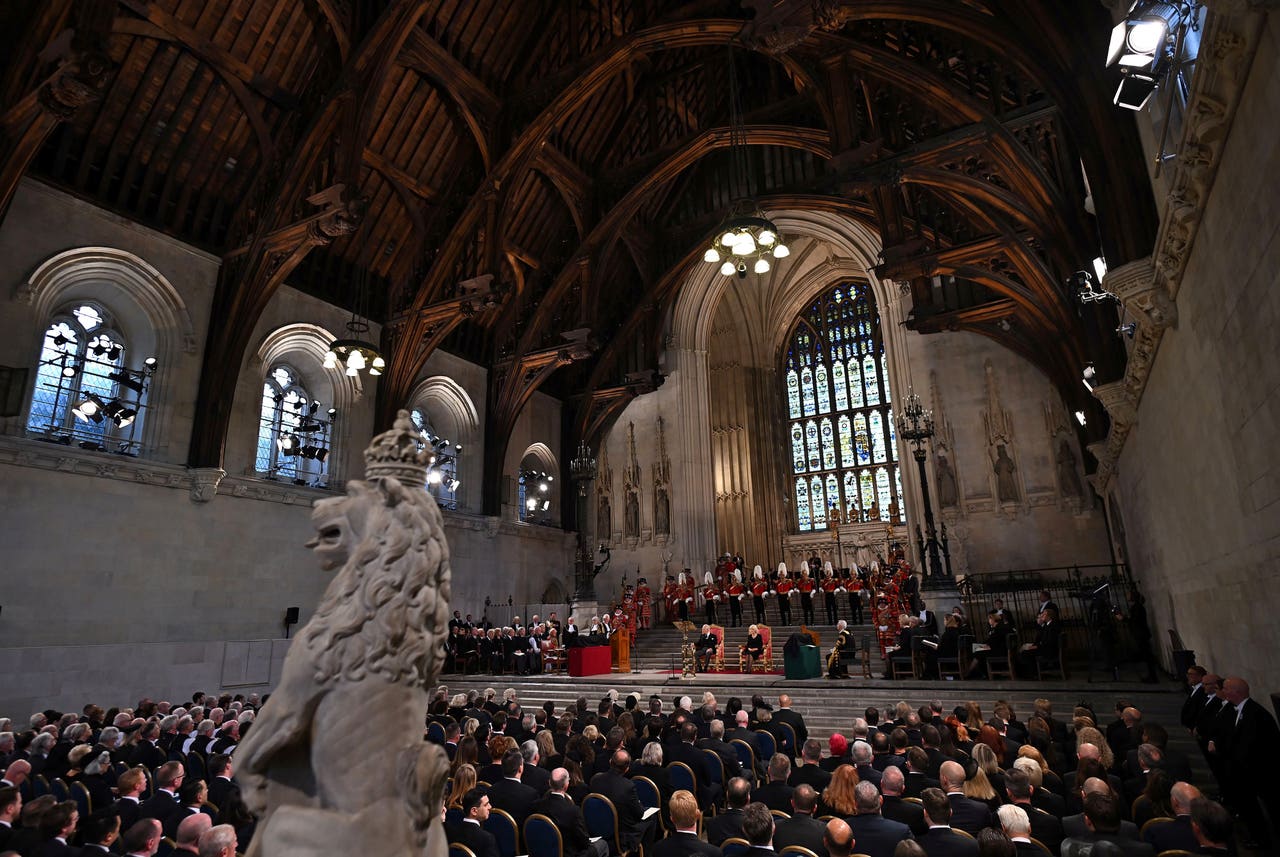Westminster Hall: The colourful history of the 900-year-old building ...