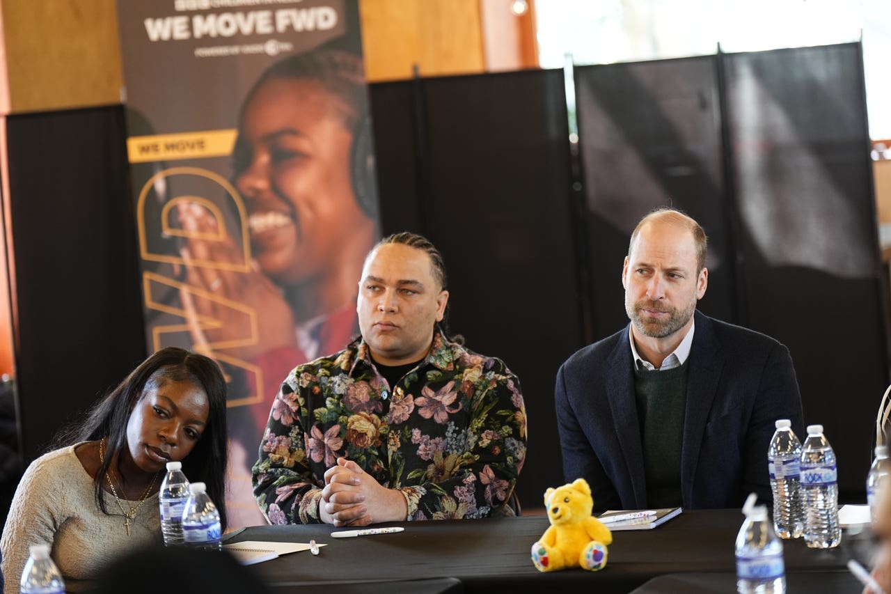 William’s visit inspires young photographers to break boundaries ...