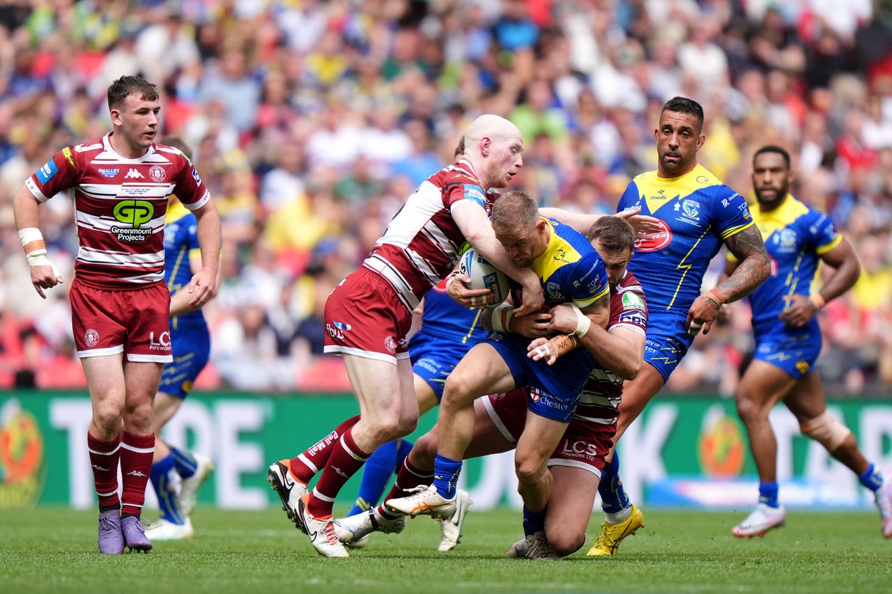 Matt Dufty bans mum from Warrington cup final because she has never ...