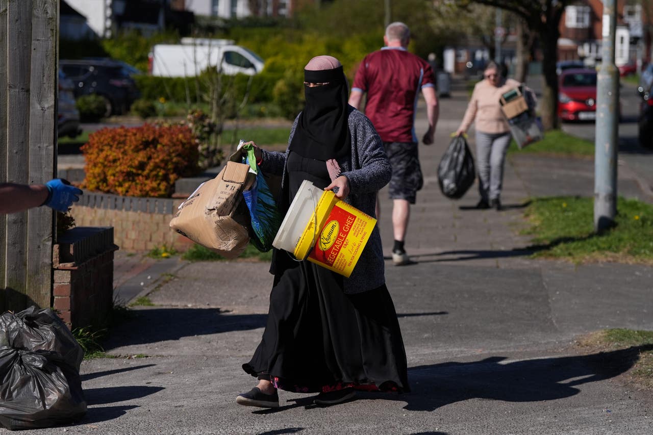 Talks to resolve Birmingham bin workers strike ‘productive’ | The National