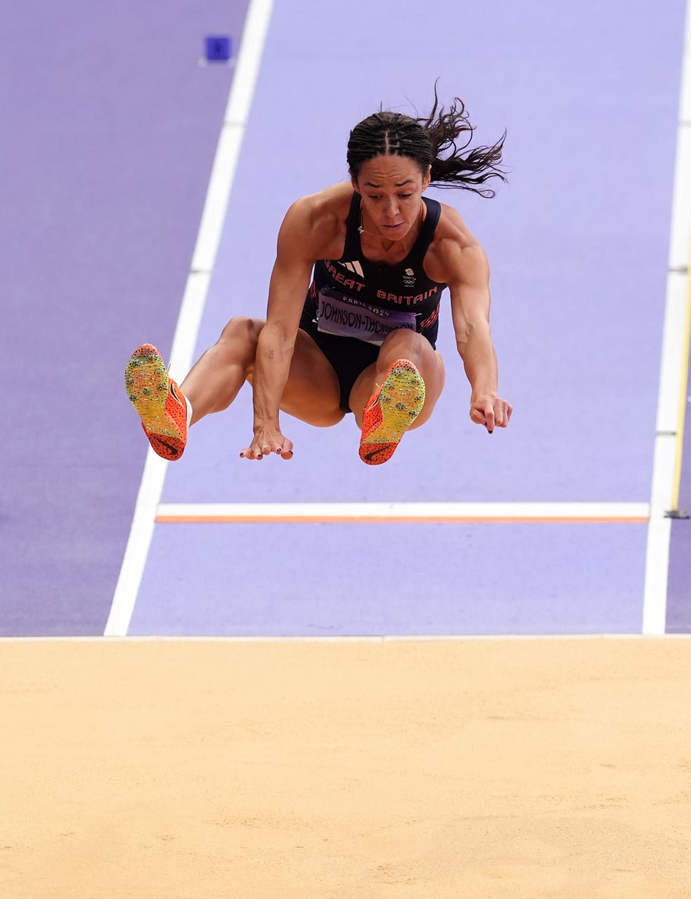 Katarina Johnson-Thompson still leading heptathlon after long jump ...