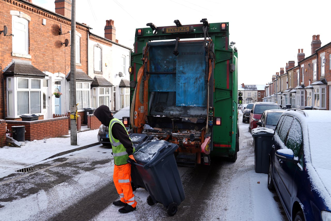 Birmingham bins strike reaches one-year anniversary | Western Telegraph