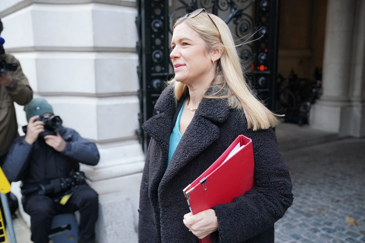 Woman who tried to summon her MP to court is jailed for harassment ...