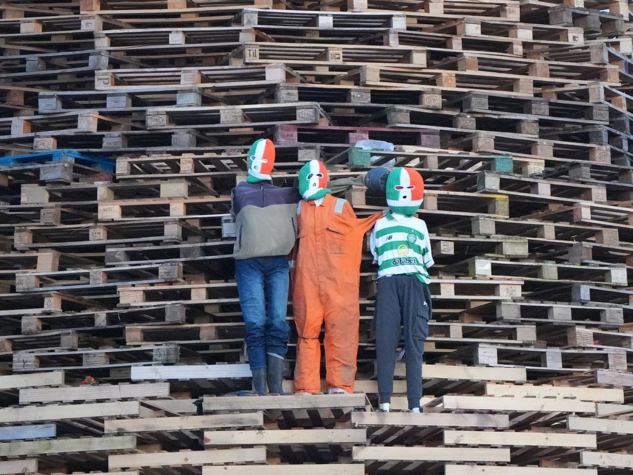 Muir ‘very disappointed’ bonfire was lit despite warnings over asbestos ...