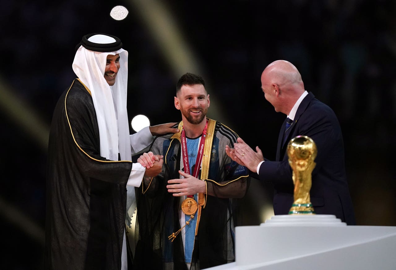 Messi Given Traditional Robe To Lift World Cup As ‘mark Of Honour From