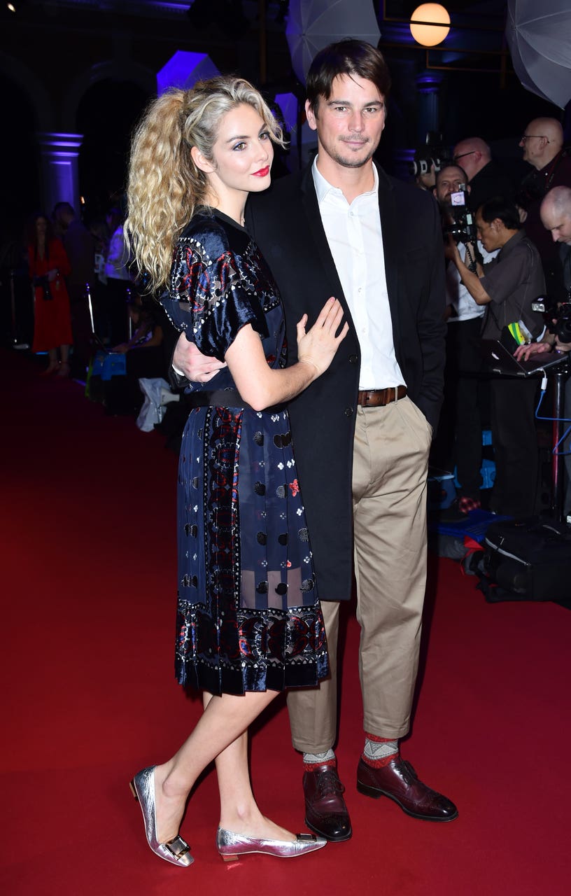 Josh Hartnett confirms birth of third child with Tamsin Egerton ...