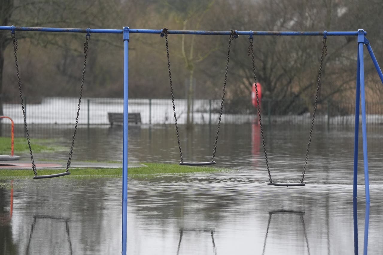 Severe weather swings leave families battling floods and farmers facing ...