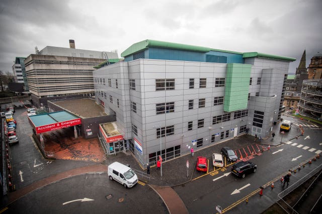 New cell therapy offers ‘real hope’ for liver disease patients | Bucks ...