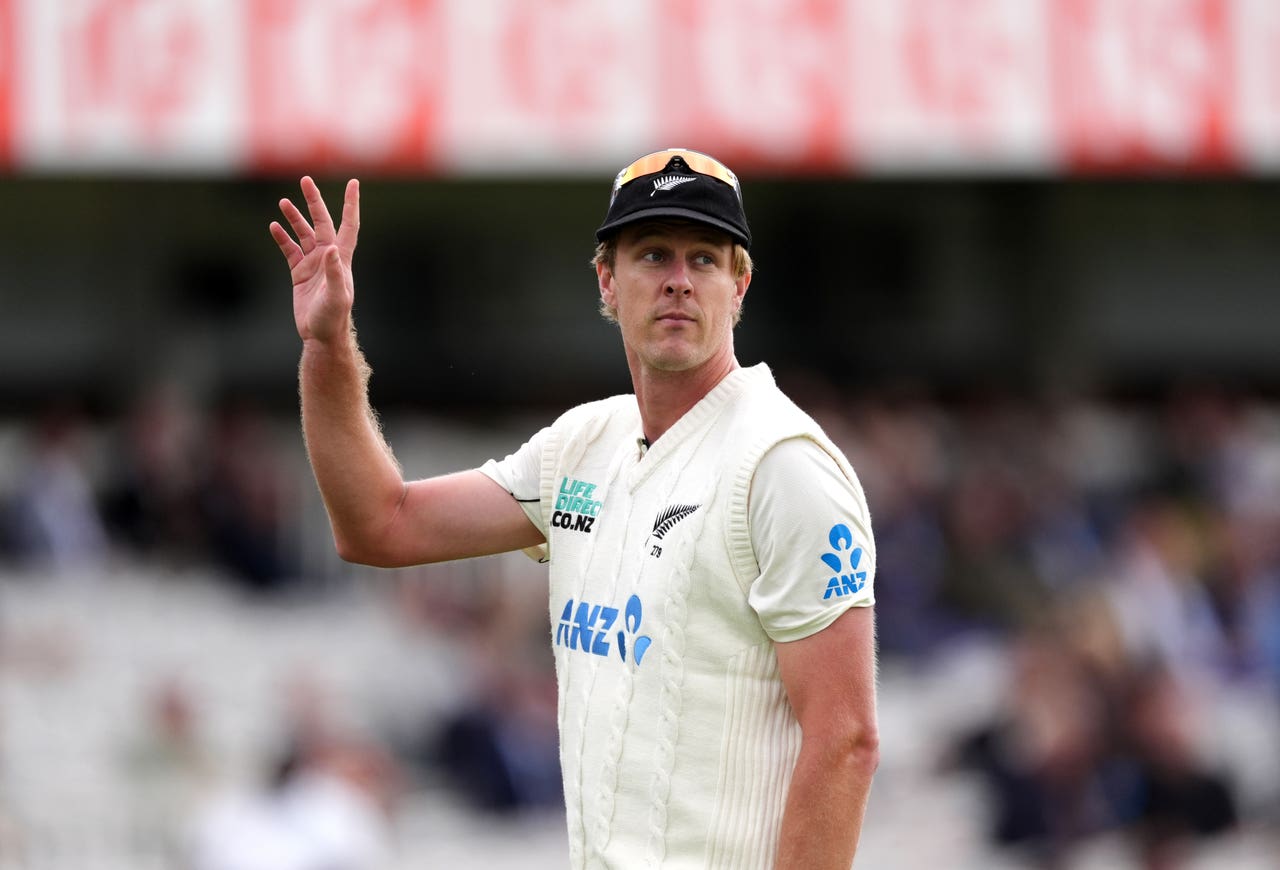 Ollie Robinson shines on England return during wicket-ladened first day ...