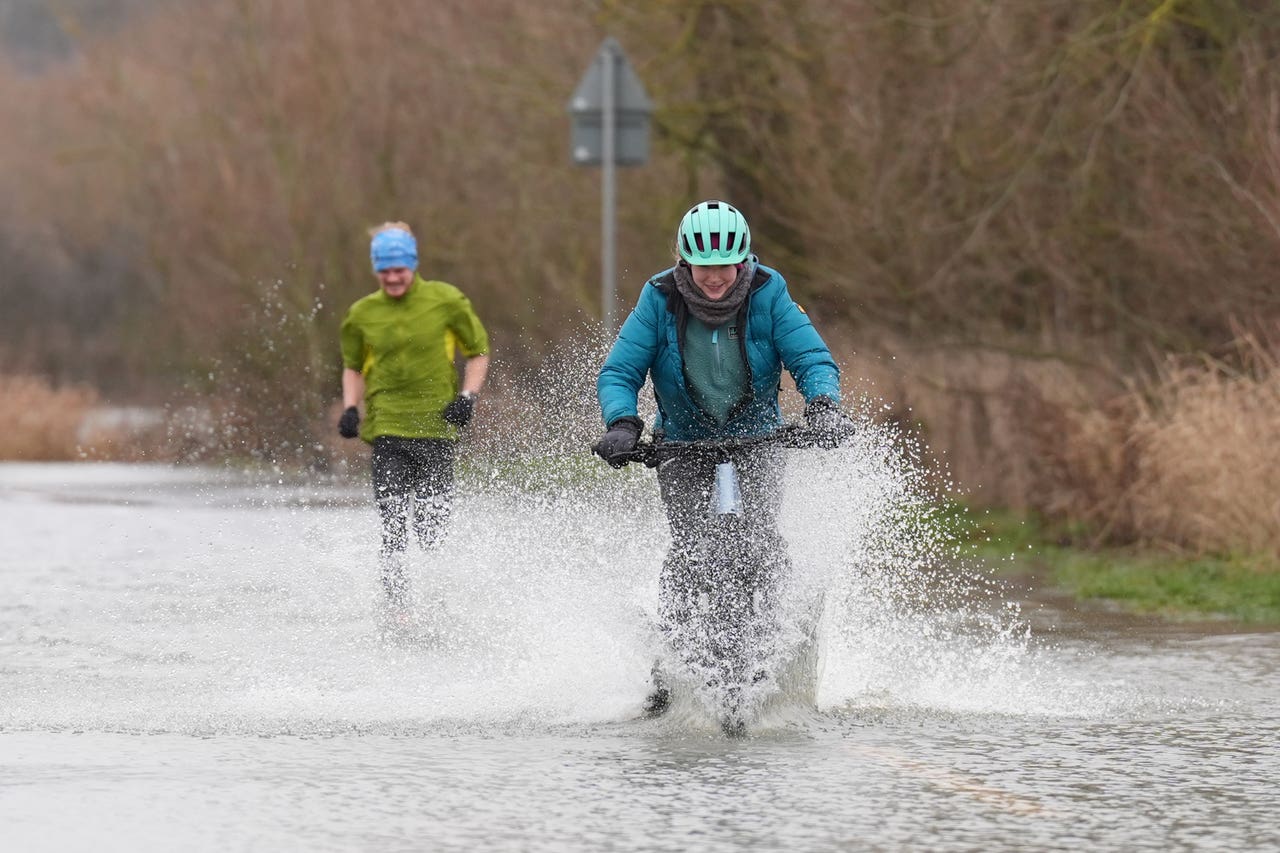 Further yellow snow and ice warnings to come into force across much of ...