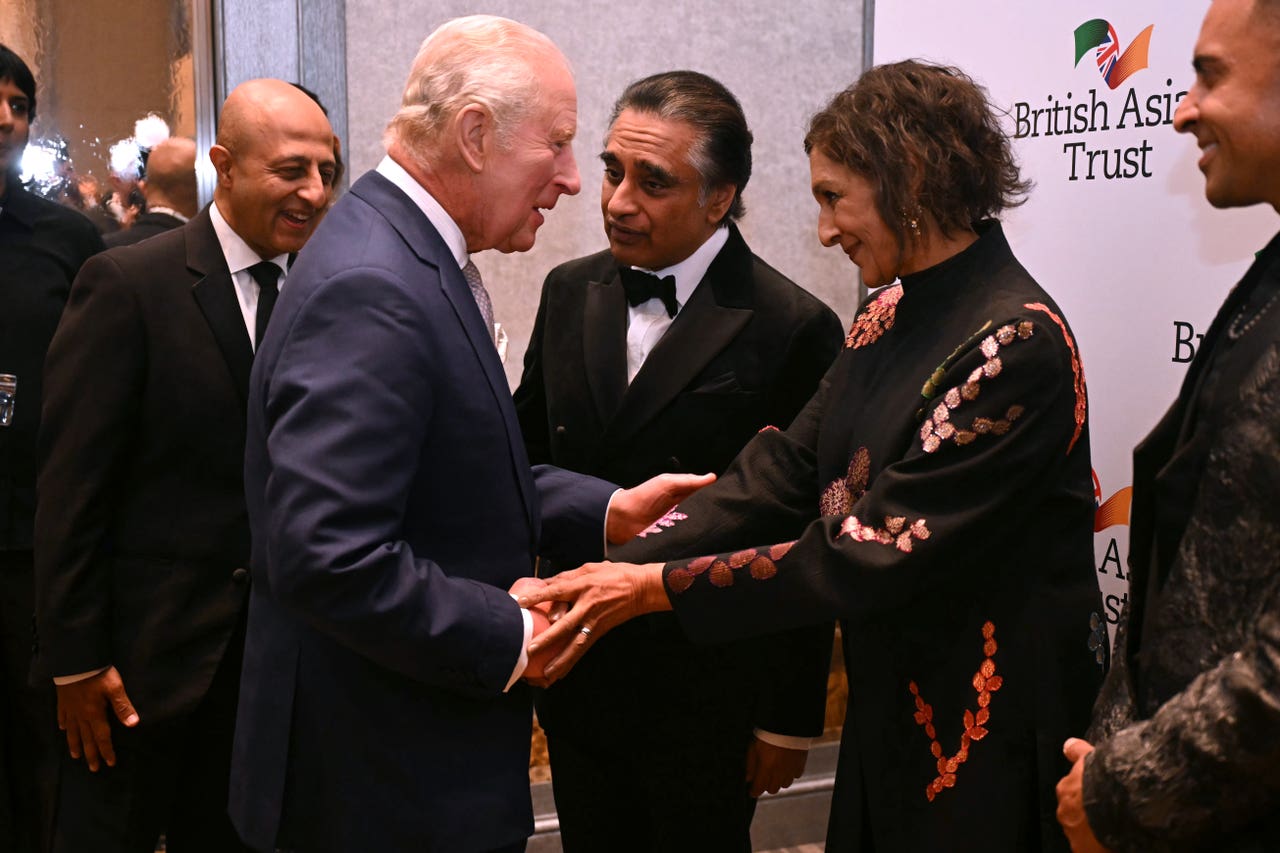 Konnie Huq and Meera Syal meet the King at British Asian Trust gala ...