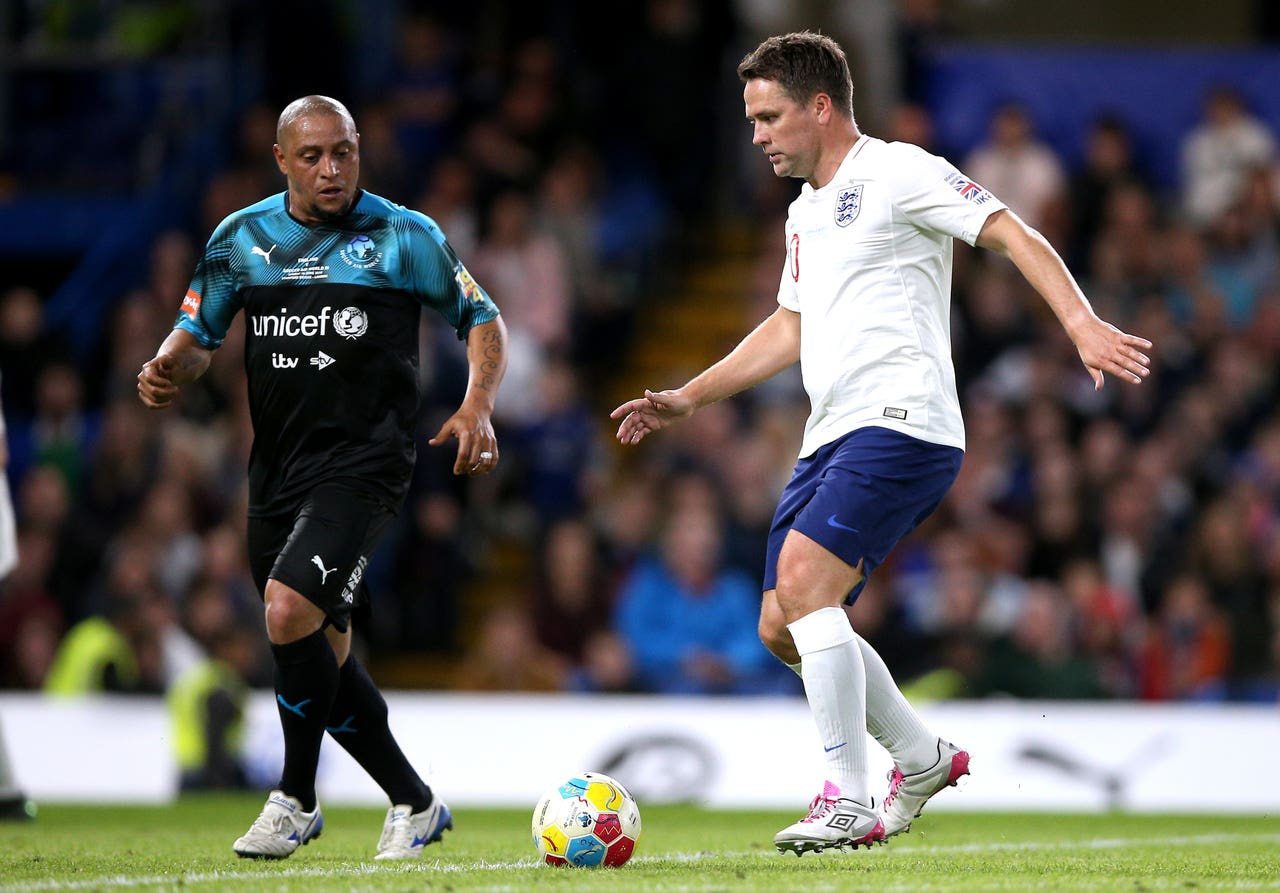 Roberto Carlos heaps praise on England left-back Luke Shaw - Sports Mole