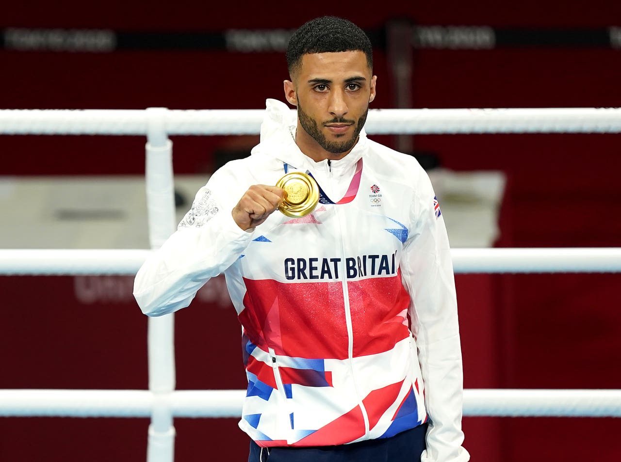 Brothers lead the cheers as Birmingham boxer Galal Yafai wins Olympic ...