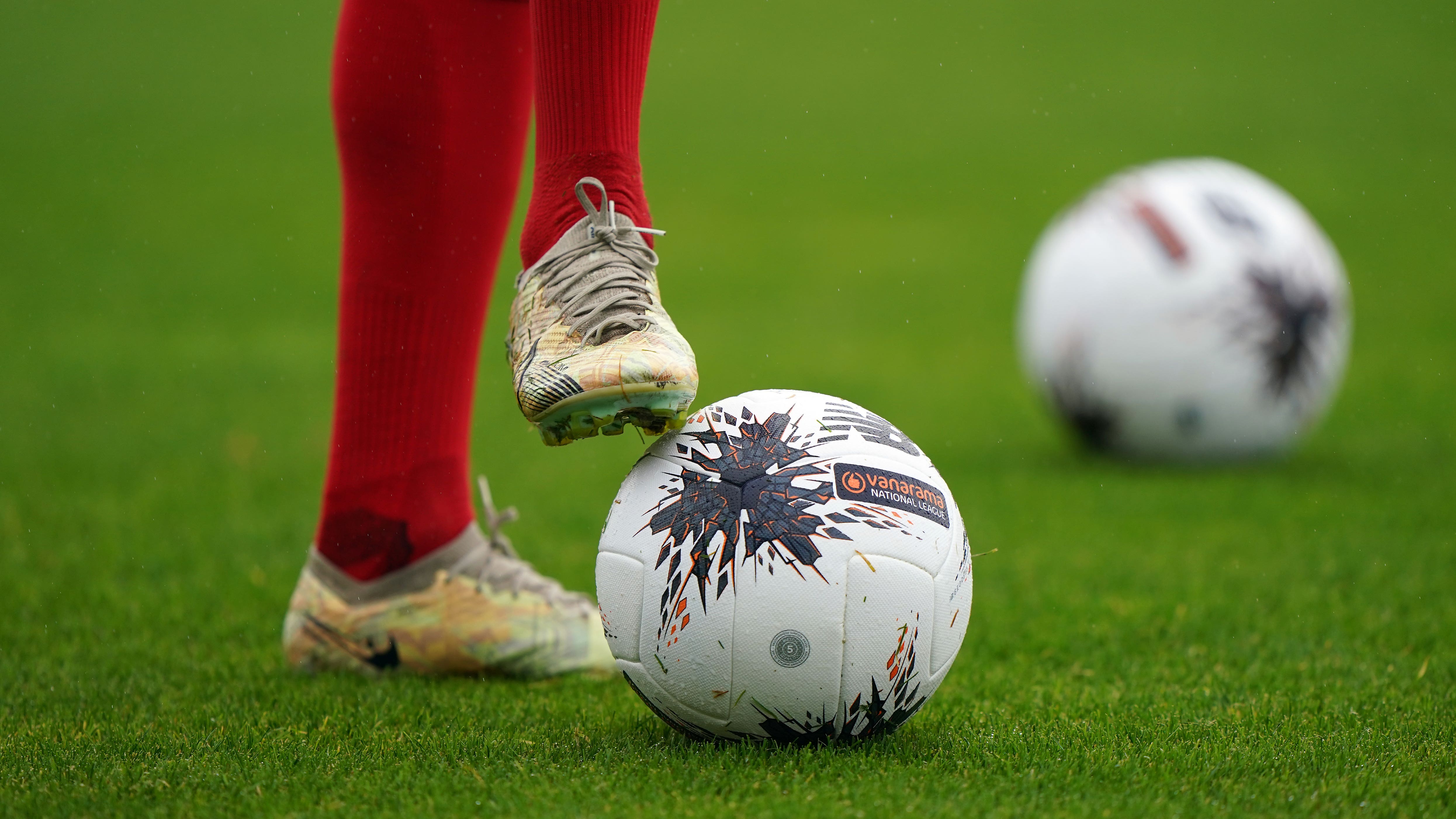 Southend 3-0 Halifax: Scott-Morriss brace guides hosts to routine win ...