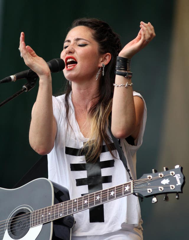 Kt Tunstall To Receive Ivor Novello Award For Outstanding Song